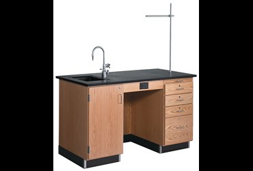 Lab Demonstration Tables for the Science Classroom