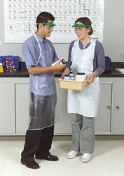 Apron, Plastic, Medium-Duty | Flinn Scientific