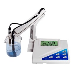 pH and Conductivity Meter, Benchtop | Flinn Scientific